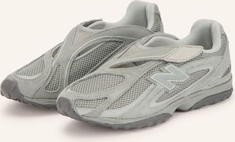 New Balance Sneaker 204v grau