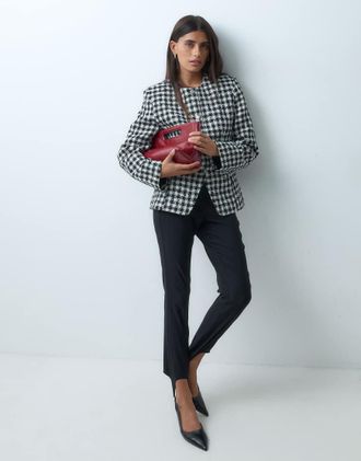Asos blazer ajust&eacute; &agrave; col montant avec boutons argent&eacute;s &agrave; carreaux monochromes-Multi