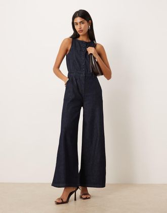 Asos Jeans-Jumpsuit mit weitem Bein, Kn&ouml;pfen vorne und Rinse-Waschung-Blau