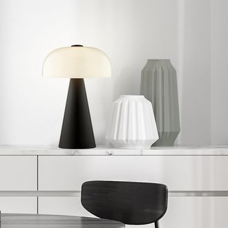 Lightbox Pilz Tischleuchte, E14, Höhe 35 cm, Ø 24 cm, Schalter am Kabel, Glas/Metall, weiß/schwarz, dekorative Nachttischlampe oder Akzentleuchte im Retro Desi