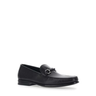 Ferragamo Homme, Chaussures, Noir, Taille: 44 EU Mocassin Orn&eacute; Gancini