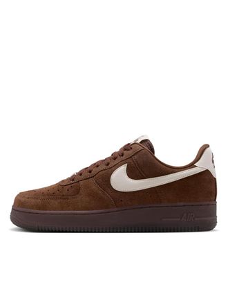 Nike Air Force 1 07 Sneaker in Dunkelbraun