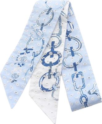 Herm&egrave;s 2000-2025 Do Re Boucles Broderie Anglaise Silk Twilly Scarf scarves - Blau