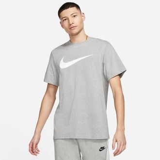 Nike Lifestyle - Textilien - T-Shirts Swoosh T-Shirt