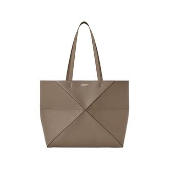 Loewe Puzzle Fold tote horizontal moyen en cuir de veau grain&eacute; souple
