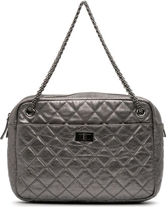 Chanel 2008-2009 Large Metallic Quilted Aged Calfskin Reissue Camera Bag crossbody bag - Grau