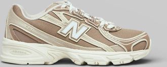 New Balance U740 V2