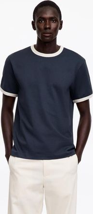 Arket K&ouml;rpernahes T-Shirt -Blau