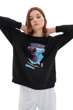 Trendyol Trendyol schwarz gestricktes Sweatshirt, schwarz