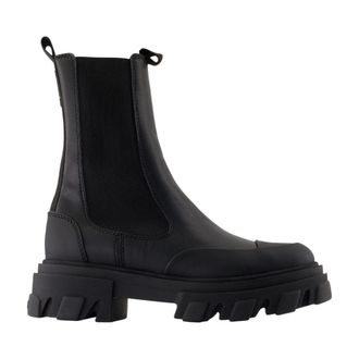 Ganni Chunky-Sole Leather Chelsea Boot - Black