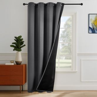 Deconovo 100% Verdunklungsvorh&auml;nge Vorhang Blickdicht Vorh&auml;nge mit &Ouml;sen Gardinen Wohnzimmer Thermovorh&auml;nge gegen Hitze W&auml;rmeschutz Curtains Schallschutz, H245 