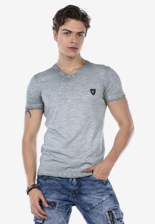 Cipo & Baxx T-Shirt T-Shirt mit kleinem Logo-Patch