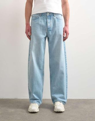 Topman Feste Baggy-Jeans in heller Waschung mit abgerundetem Beinschnitt-Blau