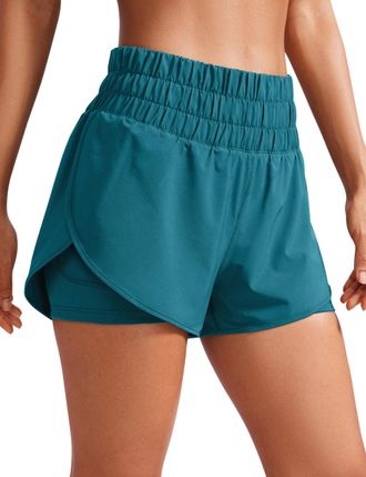CRZ YOGA Damen 2 in 1 Running Shorts High Waist Schnelltrocknend Atmungsaktiv Sporthose Laufhose Laufshorts mit Tasche Borealis-Grün 42