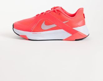 Nike Hybrid RN Sneaker in wei&szlig; und pink