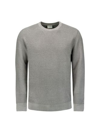 No Excess Pullover