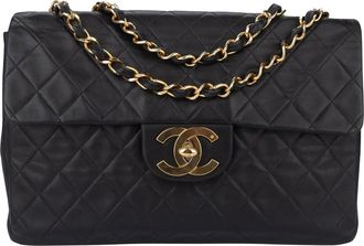 Chanel Crossbody Bags - Chanel Quilted Lambskin 24K Gold Maxi Single Flap - Gr. unisize - in Bunt - f&uuml;r Damen
