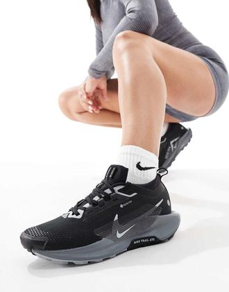 Nike ReactX Pegasus Trail 5 Gore-TEX - Lauf-Sneaker in Triple-Schwarz