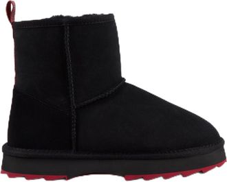 Emu Australia Womens Sharky Mini Sheepskin Boot, Black/Cherry, Size 40