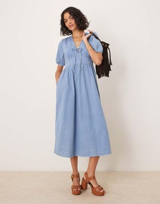 Nobody's Child Astra - Robe mi-longue en sergé de denim - Bleu clair