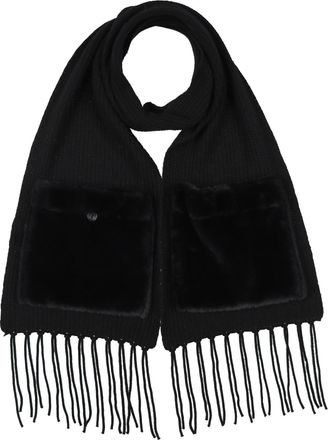 Tricot Chic ACCESSOIRES - Schals auf YOOX.COM