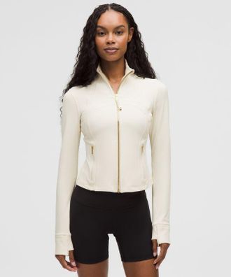 lululemon Define Crop-Jacke Nulu f&uuml;r Frauen - Gr&ouml;&szlig;e 14 in Light Ivory/Gold