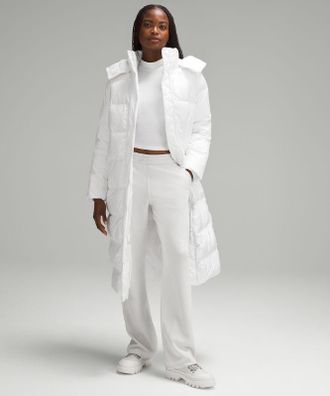 lululemon Doudoune longue Wunder Puff en duvet &agrave; capacit&eacute; de remplissage 600 cuin pour Femmes - Taille 12