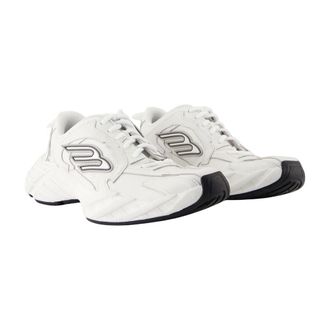 Balenciaga Womens Monday Sneaker White Calfskin
