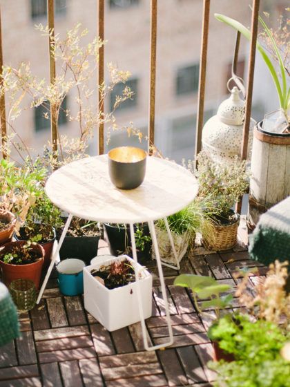 Mit diesen 5 Tipps holst du alles aus deinem Mini-Balkon raus