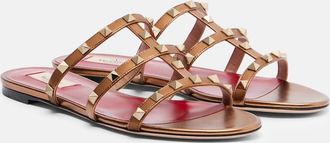 Valentino Garavani Sandales Rockstud en cuir m&eacute;tallis&eacute;