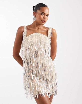 Asos Robe courte ornementée à encolure arrondie - Ivoire-Blanc