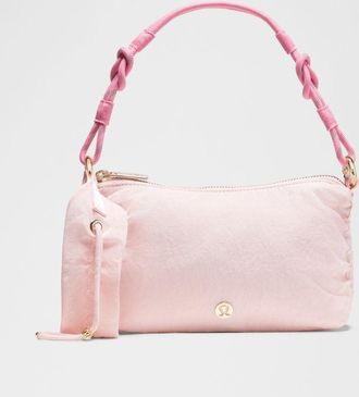 lululemon Mini sac &agrave; l&eacute;paule ruch&eacute; 1,5L - Rose/Gold