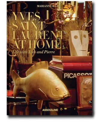 ASSOULINE livre Yves Saint Laurent At Home by Jacques Grange - Marron