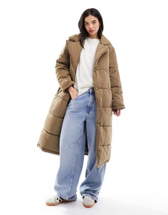 Vero Moda Y.A.S - Wattierter Maximantel in Braun mit G&uuml;rtel