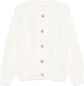 Closed Cardigan ferm&eacute;