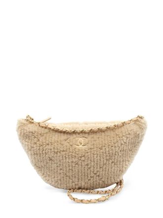 Chanel 2021 Coco Mark Half Moon Chain Schultertasche - Nude