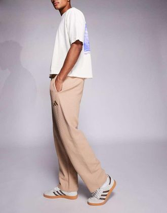 adidas Originals adidas - Pantalon de survêtement en tissu gaufré - Beige-Neutre