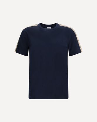 Burberry Short-sleeved T-shirt with a single Burberry Check stripe on both shoulders Male M