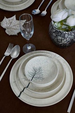 Hermia Elegant 24-Piece Dinner Set, 100% Porcelain | Includes Service Plates, Bowls, and Dessert Plates | Microwave & Dishwasher Safe | Perfect for Any Occas