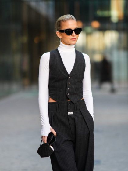 90er Anzugwesten liegen voll im Trend. Wir zeigen wie man sie jetzt stylst!