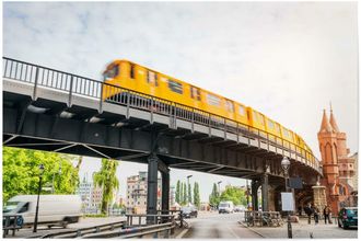 artboxONE Poster 120x80 cm Städte Berlin U-Bahn hochwertiger Design Kunstdruck - Bild Berlin Brücke Hauptstadt