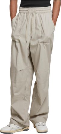 Urban Classics Herren Sporthose Loose Fit Pants with Darts, l&auml;ssige Herren Trainingshose mit Kordelzug, Gr&ouml;&szlig;en S - 5XL