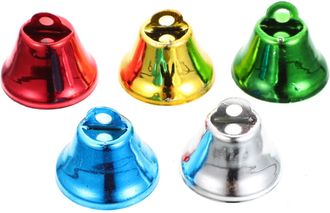 TOPBATHY 50 St&uuml;ck Metall Kleiner Glocken Vogelspielzeug Metallglockenanh&auml;nger Bunte K&auml;fig Dekoration F&uuml;r Sittiche Papageien Selbstgemacht Vogelzubeh&ouml;r