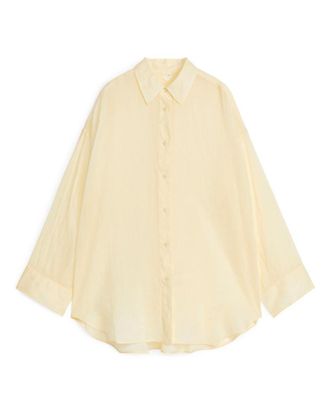 Arket Schimmerndes Ramie-Hemd -Gelb