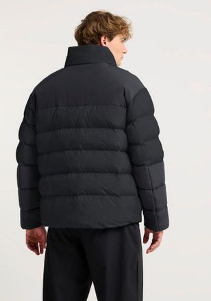 Jack Wolfskin Winterjacke ICY HOLLOW JKT M mit leichter Faserf&uuml;llung, schnell trocknend, aus Polyester