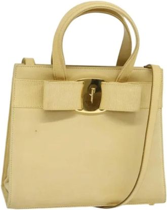 Ferragamo Pre-owned Daim sacs-main - Femme - Pre-owned - Beige - Taille: ONE Size