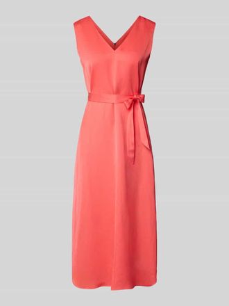 Comma Knielanges Kleid mit Bindeg&uuml;rtel