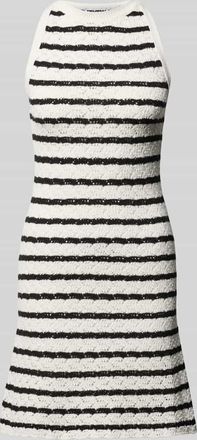 Review Knielanges Kleid in Strick-Optik