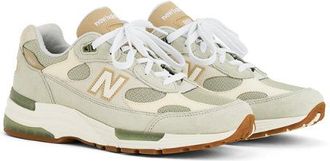 New Balance Unisex Made in USA 992 in Gr&uuml;n/Beige/Wei&szlig;, Wildleder/Mesh, Gr&ouml;&szlig;e 38.5