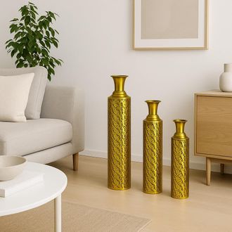 Leewadee 3er Set gro&szlig;e Bodenvasen aus Metall - Dekorative hohe Vasen in Gold (76/62/50 cm) - Edle Wohnaccessoires f&uuml;r stilvolle Raumgestaltung